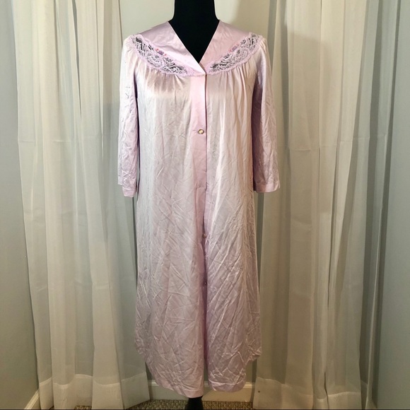 Shadowline | Intimates & Sleepwear | Vintage Shadowline Robe Size Small ...